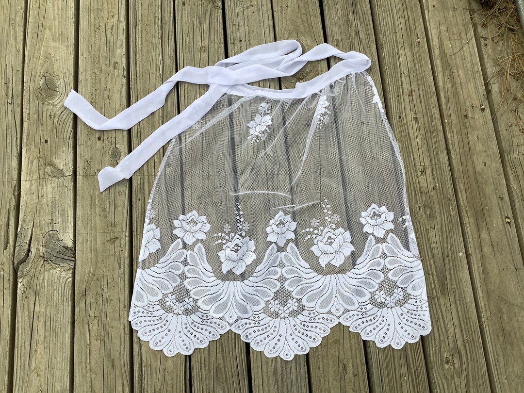 Pretty White Lace Apron, Costume Apron for Women, Birthday Party Outfit ...