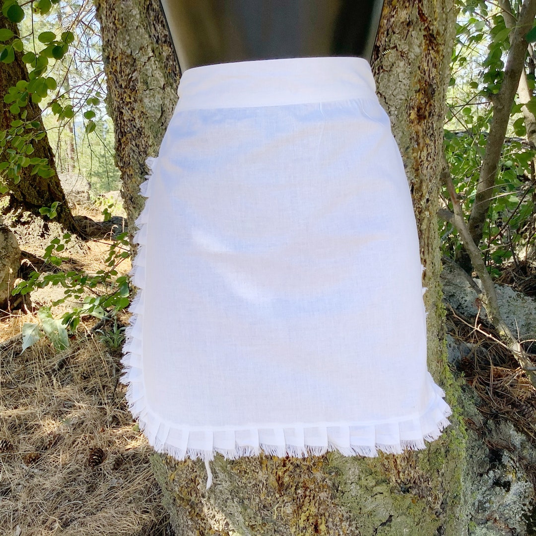 White Apron With Fringe Ruffle Octoberfest Apron White Half Apron With ...