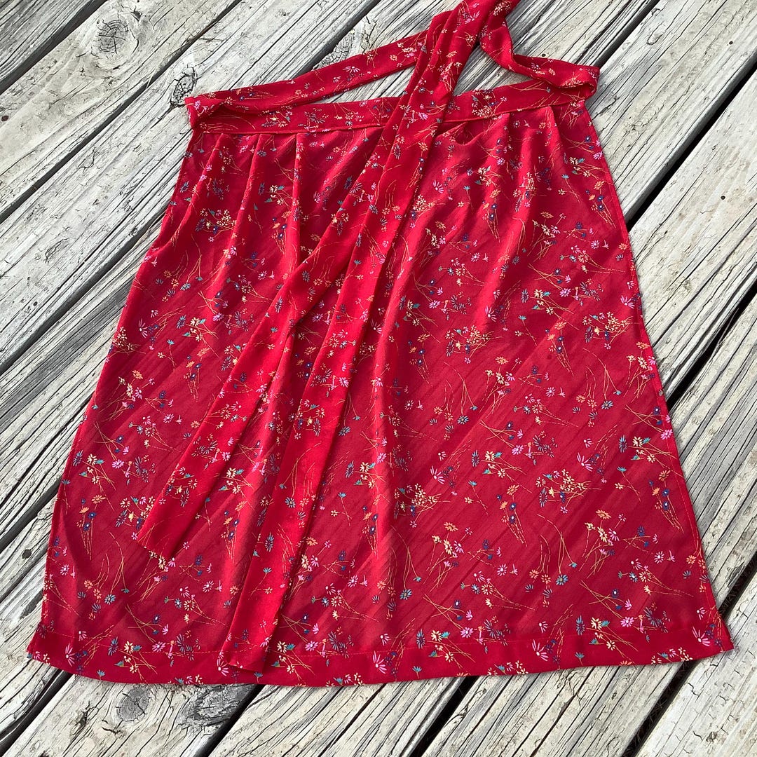 Long Red Half Apron Red Dirndl Apron, Women Octoberfest Costume Apron ...