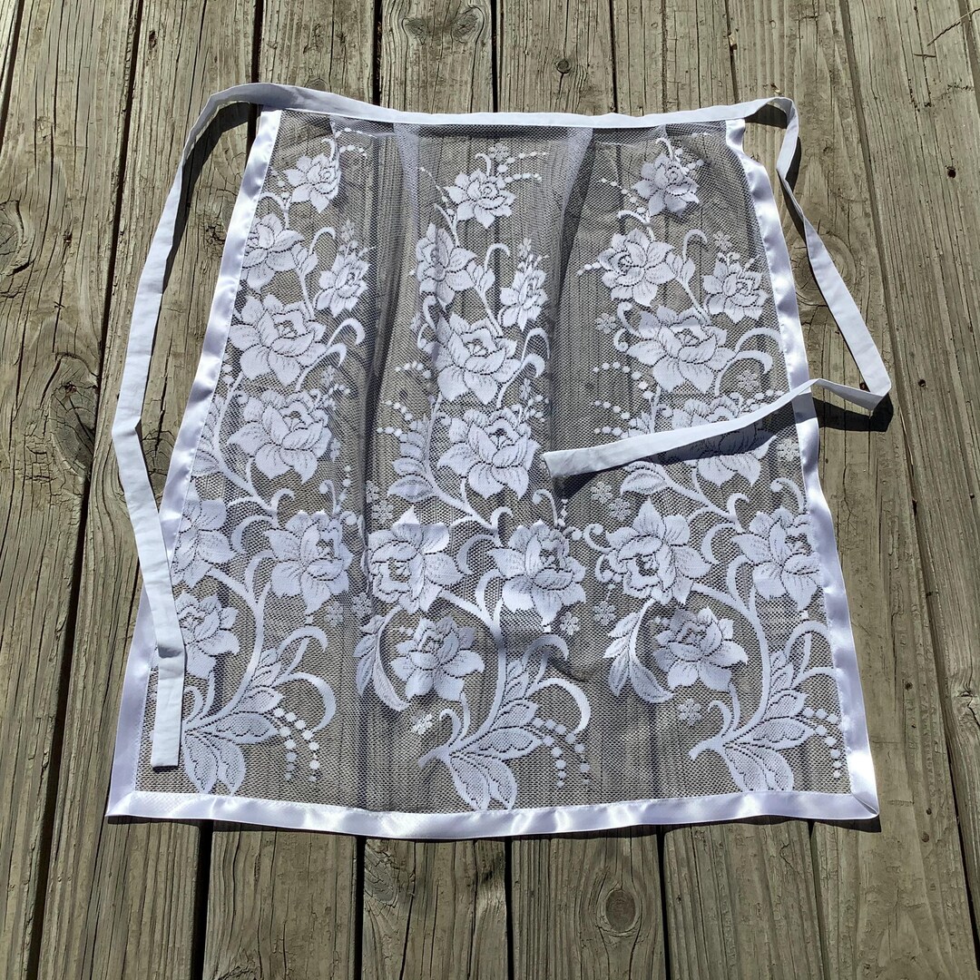 White Lace Apron for Octoberfest Long Lace Apron, White Lace Dirndl ...