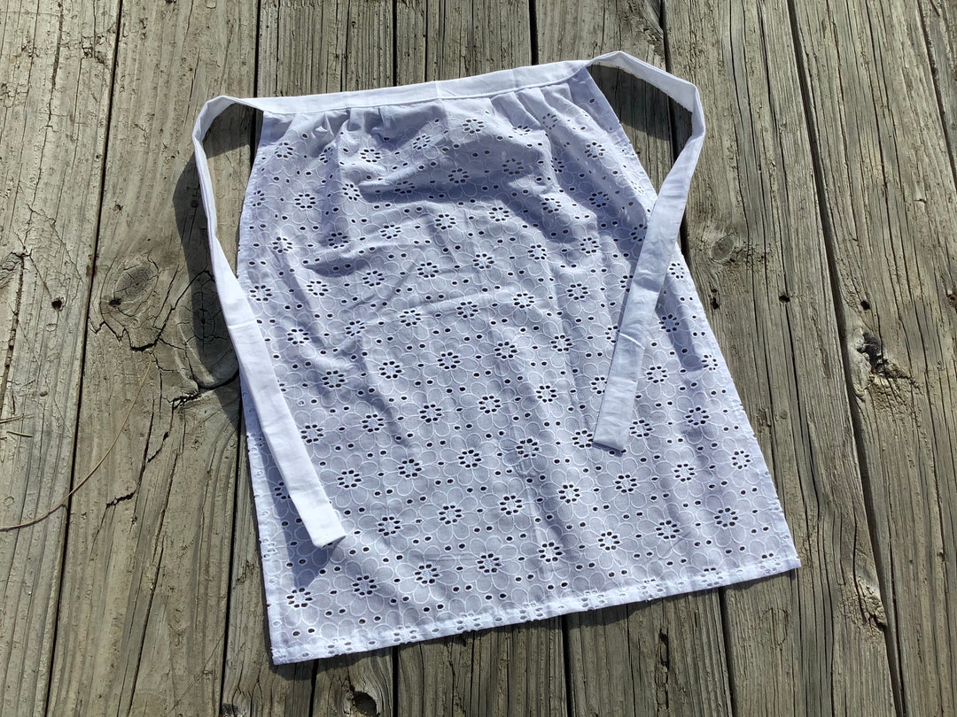 Long White Eyelet Apron, Half White Apron, Fall Festival Apron, Old ...