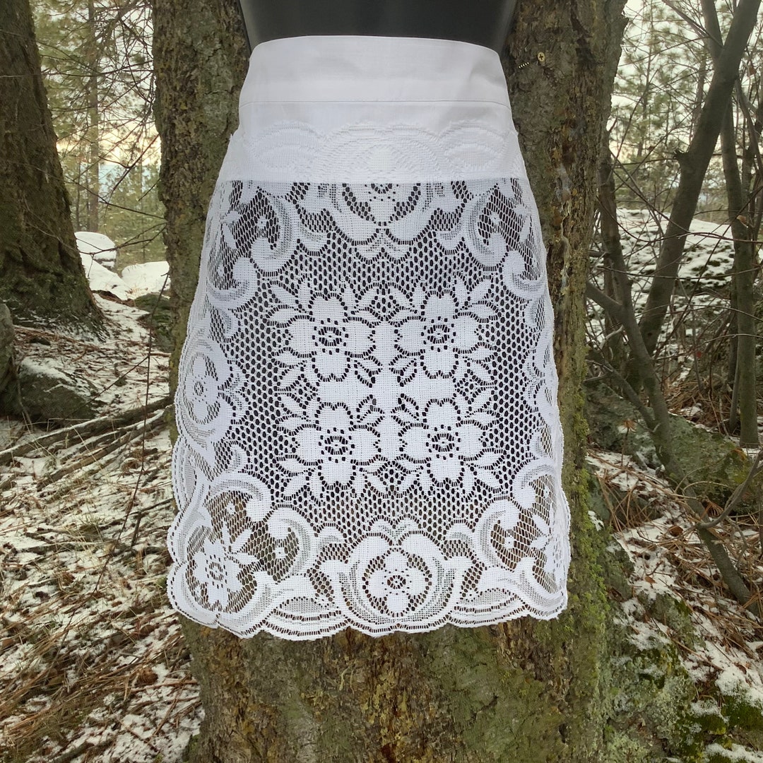 Eyelet Apron for Women, White Victorian Apron, White Lace Fabric Apron ...