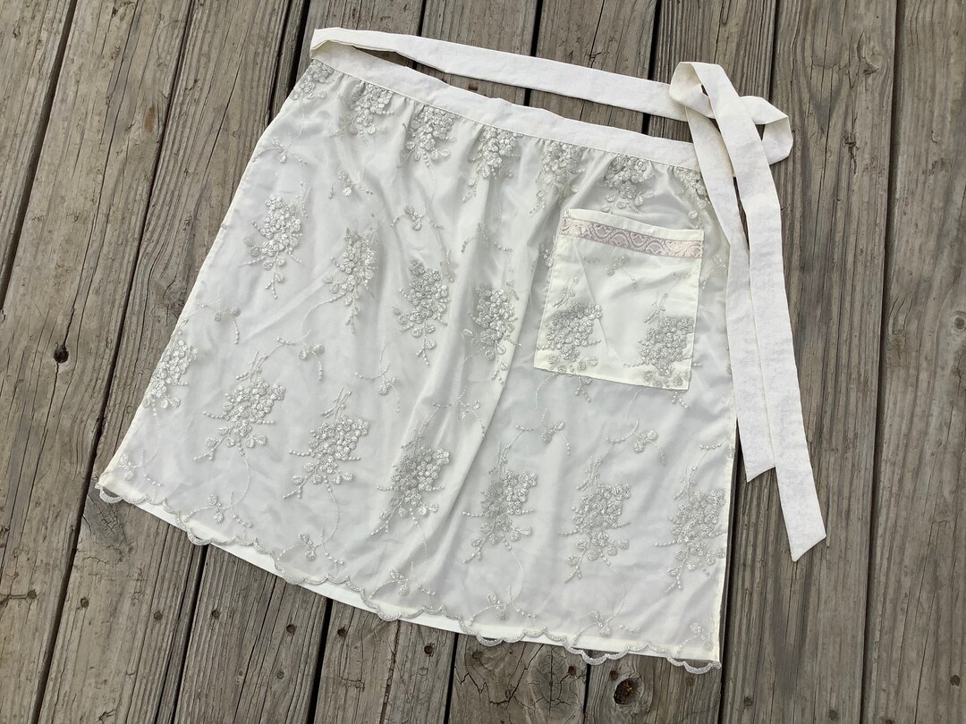 White Half Apron With Pocket, Old Fashioned Lace Apron, Lace Half Apron ...