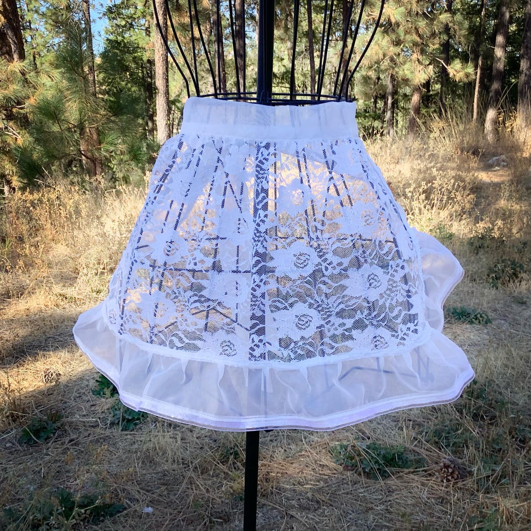 White Lace Waist Apron With Sheer Ruffle, White Maid Apron, Old ...