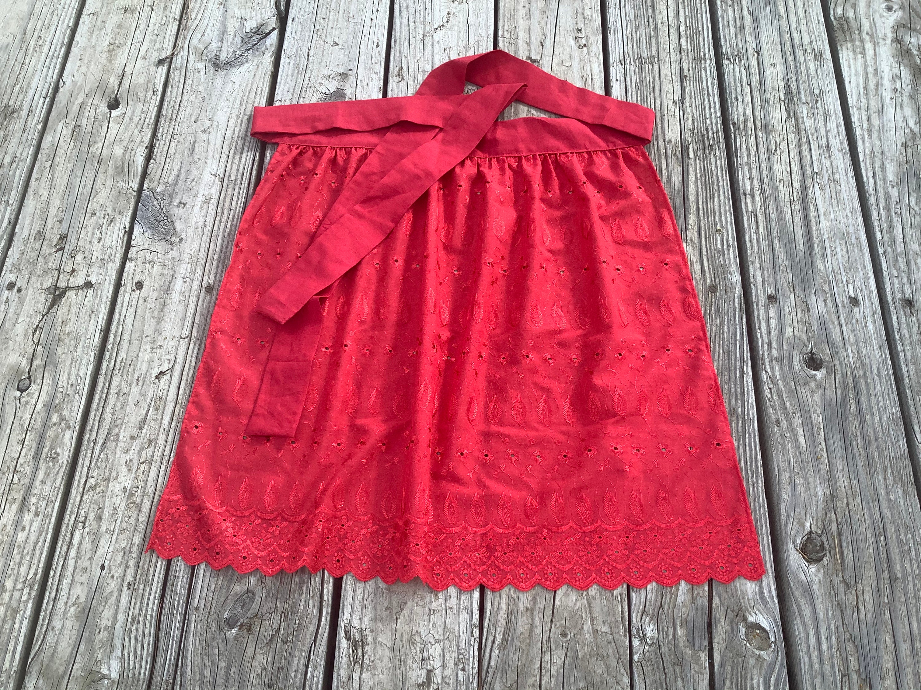 Bright Red Fabric Apron Flower Border, Eyelet Fabric Red Half Apron ...