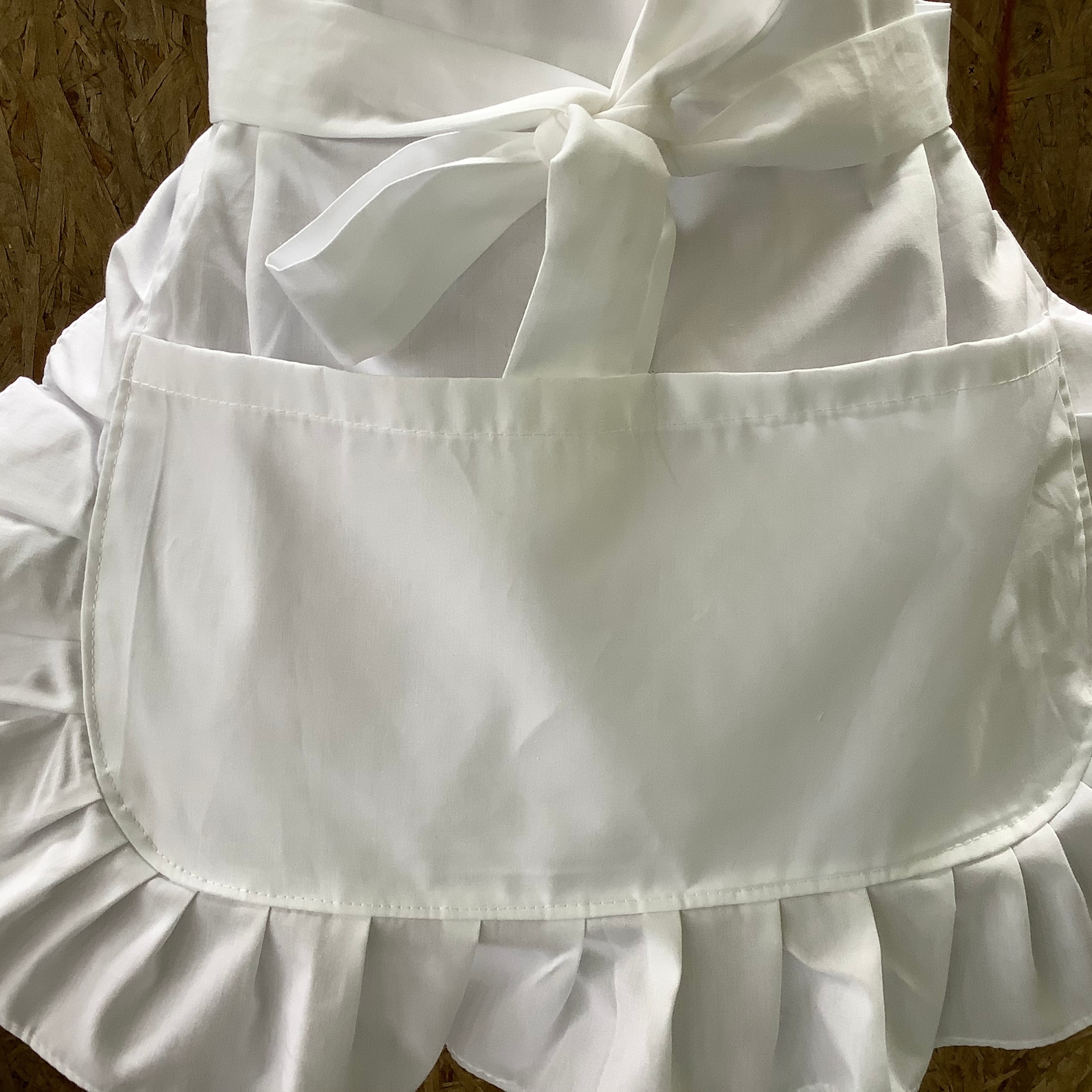 Plain White Apron With Pocket, White Fabric Vendor Apron, Waitress ...