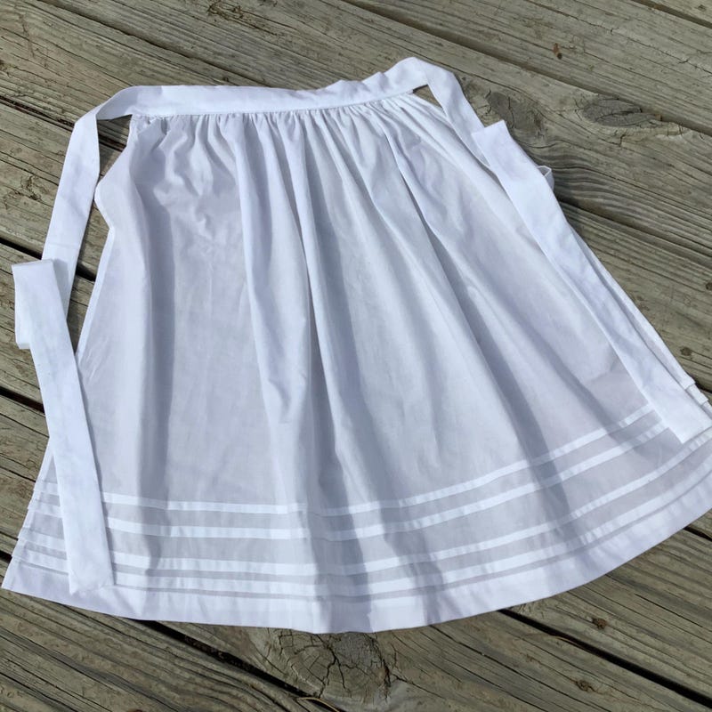 Colonial Apron - Etsy