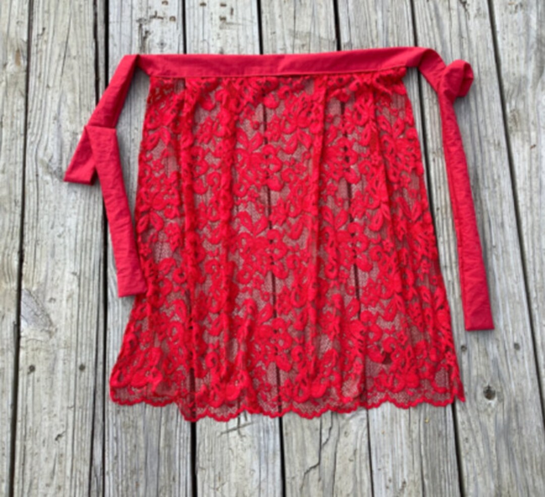 Long Red Half Apron Red Lace Dirndl Apron, Women Octoberfest Costume ...