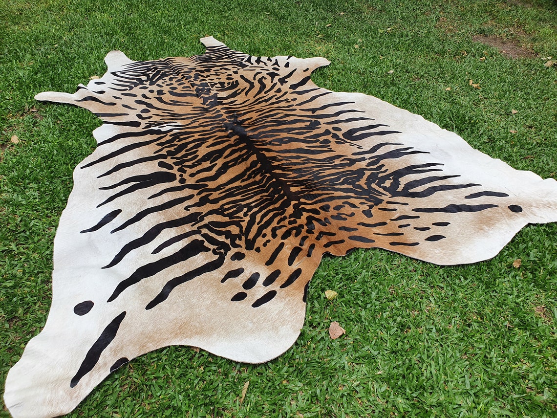 BENGAL TIGER Cowhide Rug STENCIL Gorgeus Unique Cow Hide Rug - Etsy