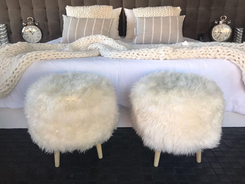 Sheepskin Bench Lamb Bench Pouf 1.5 Ft Diameter - Etsy