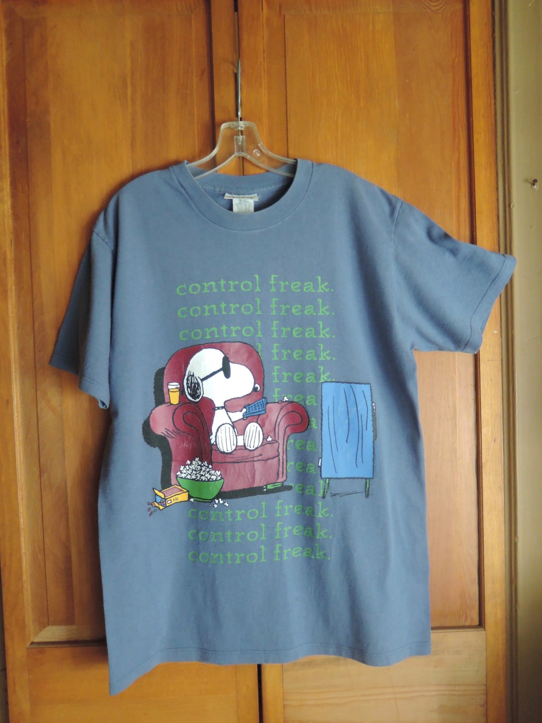 Snoopy Chillin - Etsy