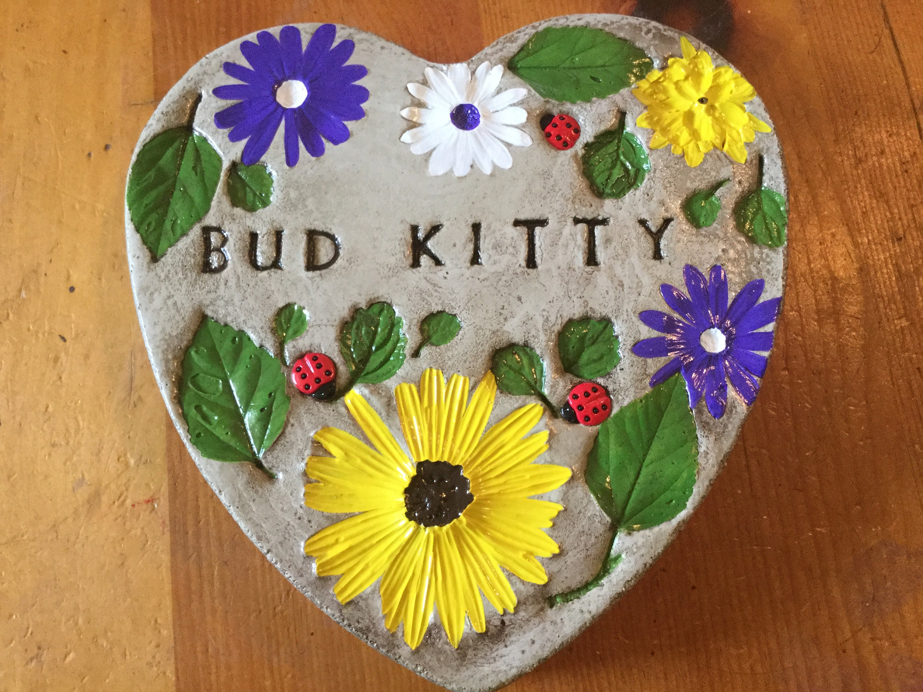 9 1/4 Solid Heart Stepping Stone/ Personalized Garden Stone/ Pet ...