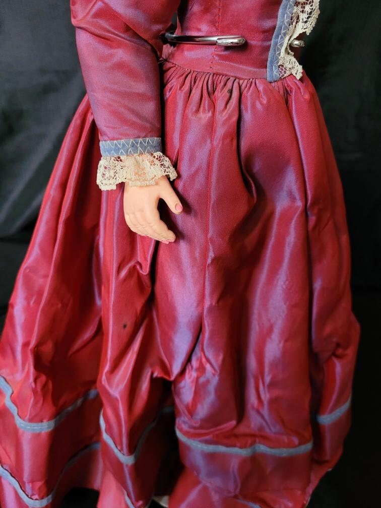 Grannykins Royal Doll Jolly Toy Grandma Doll Original Victorian Outfit ...