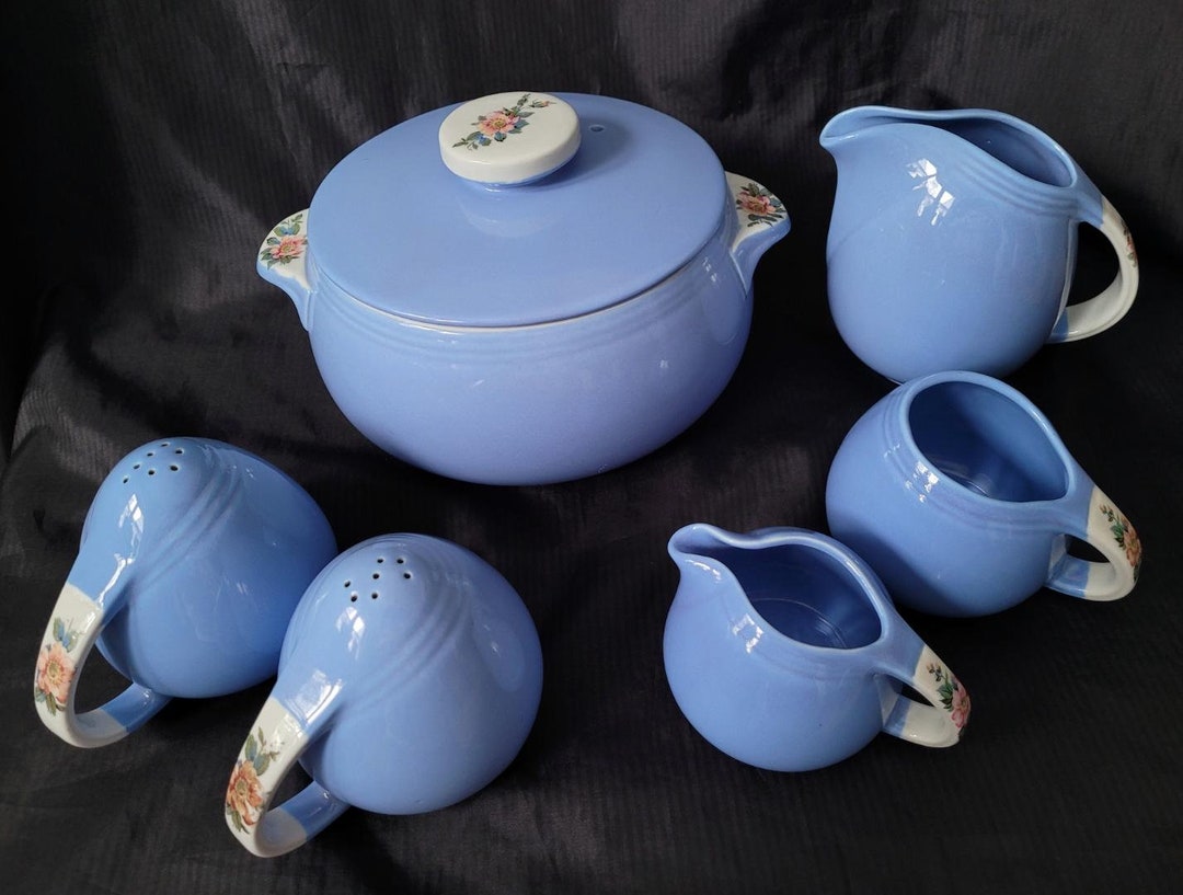 Hall’s Superior Quality Kitchenware Rose Parade 1259 Lidded Casserole ...