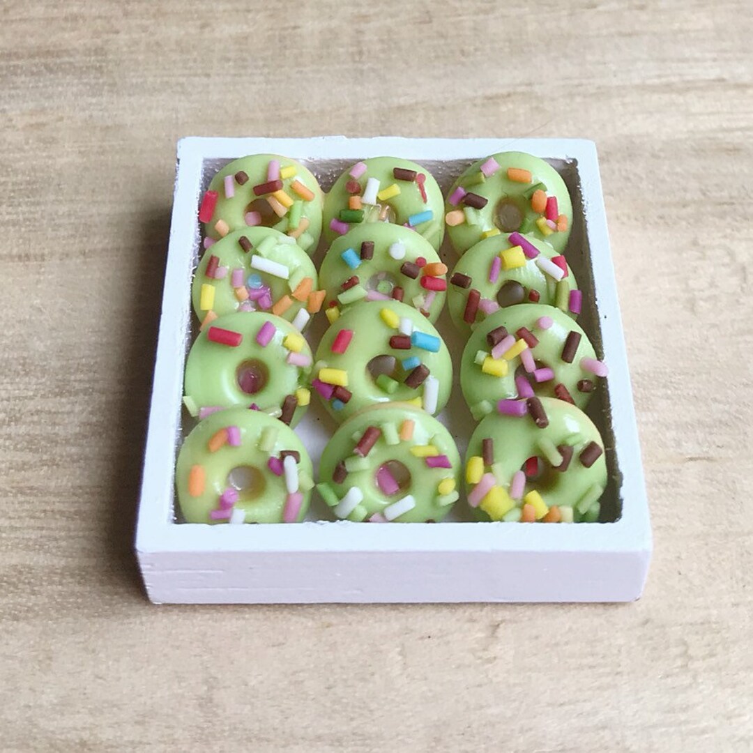 Miniature Doughnuts in Wooden Tray,miniature Sweet,miniature Doughnuts ...