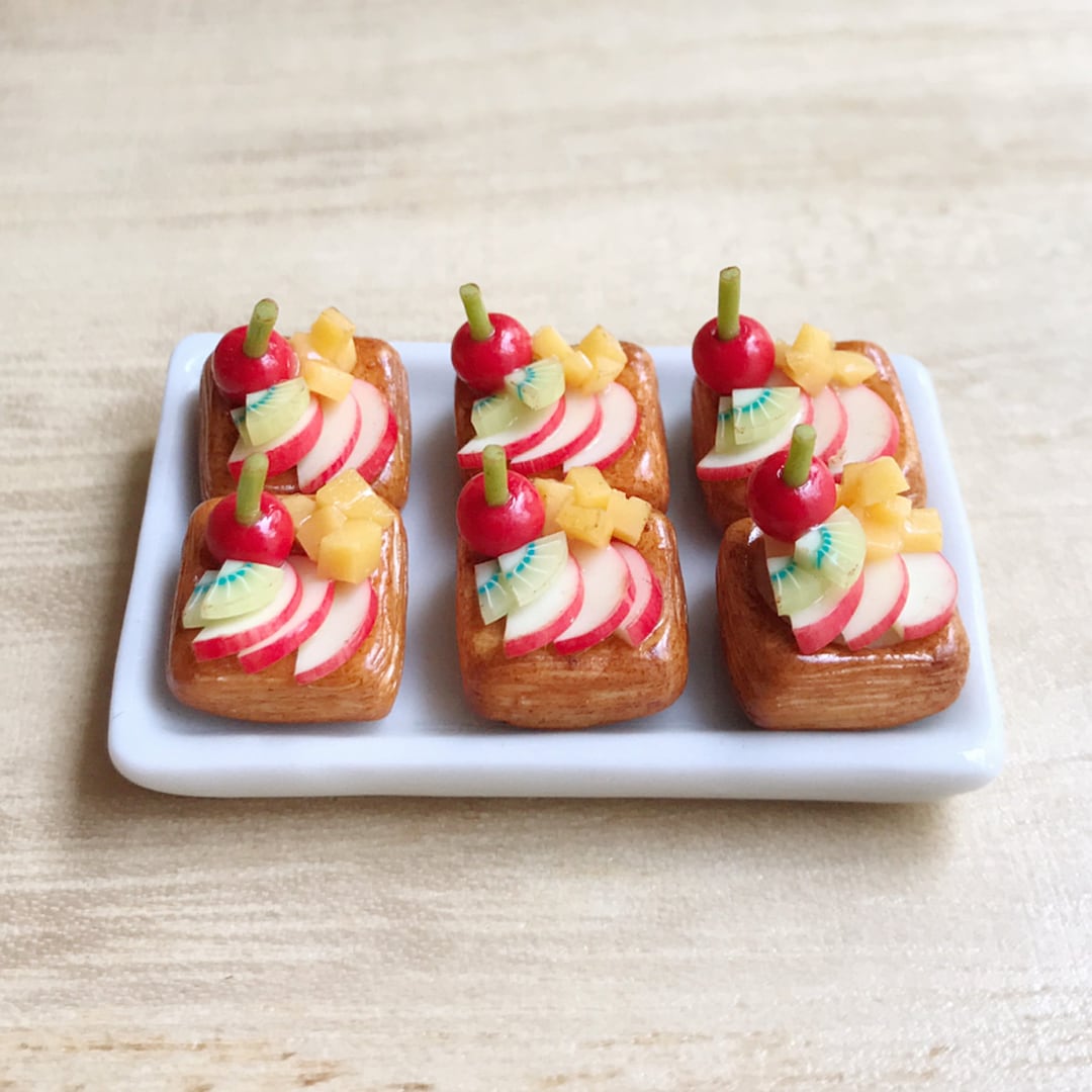 Miniature Bakery in Ceramic Tray,miniature Bakery,miniature Sweet ...