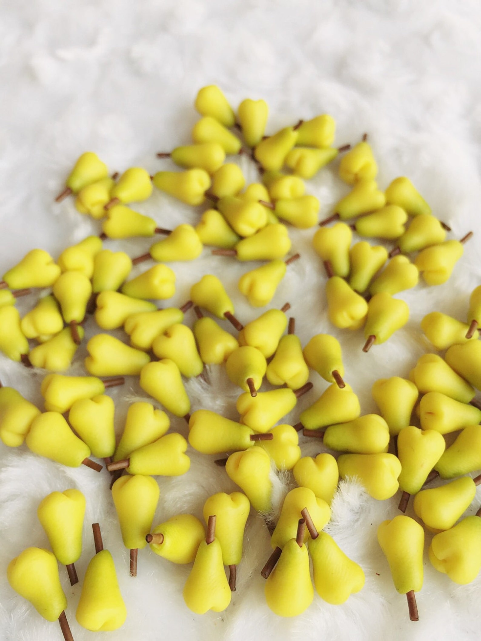 Miniature Yellow Pear,dolls House and Miniature,miniature Fruit,yellow ...
