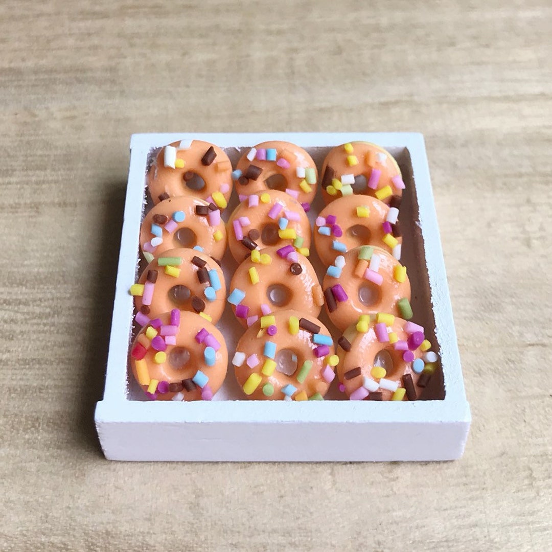 Miniature Doughnuts in Wooden Tray,miniature Sweet,miniature Doughnuts ...