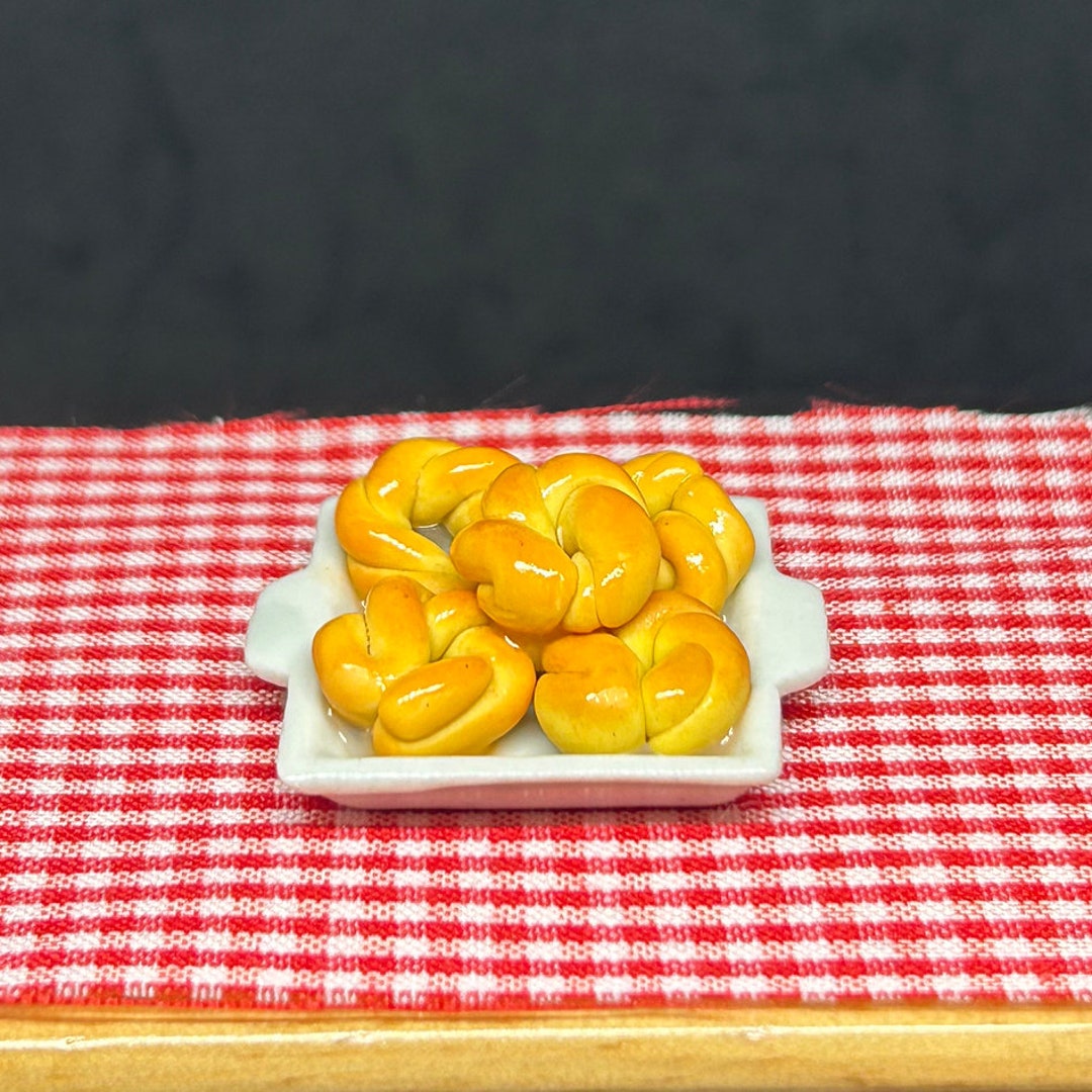 Miniature Bread on Ceramic Tray,miniature Bakery,miniature Sweets ...