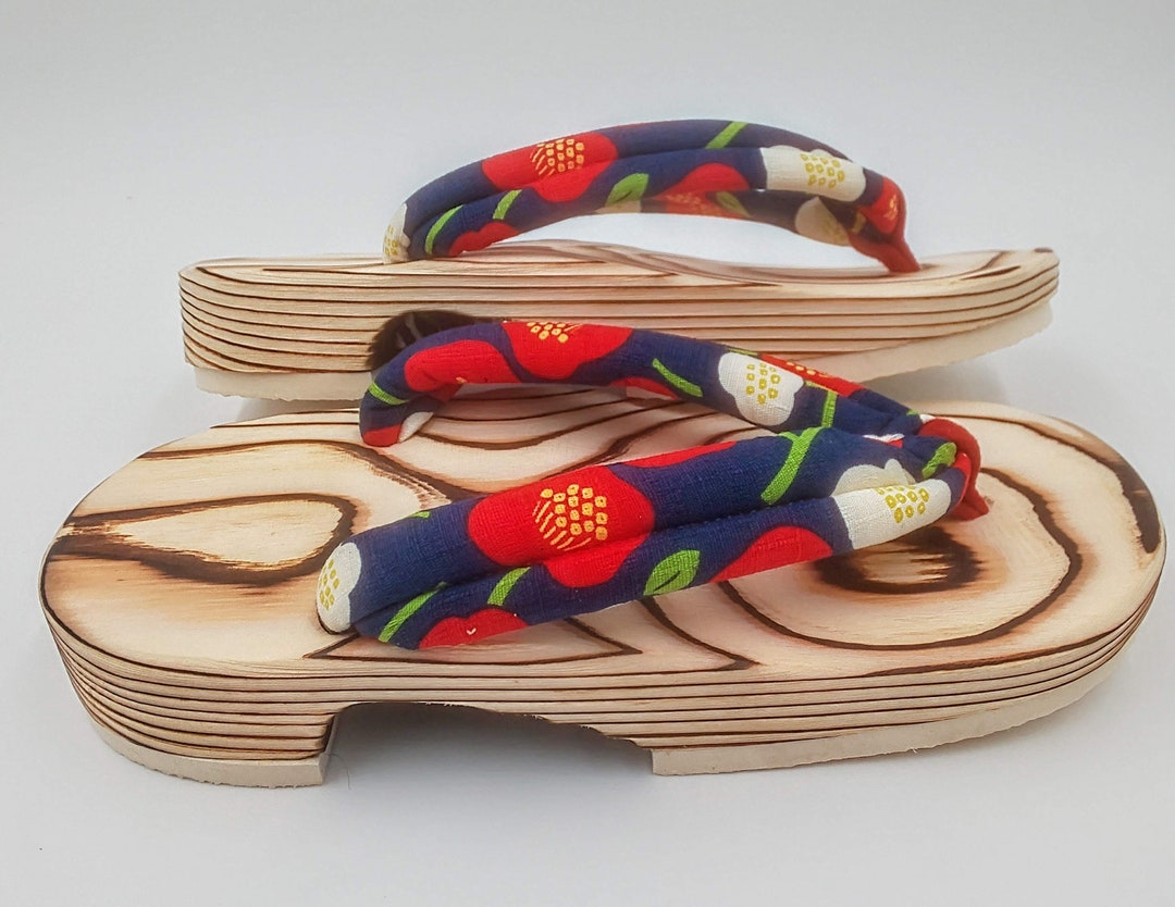 White & Red Plum (UME) Flower Motif HANAO** on White Geta for Ladies ...