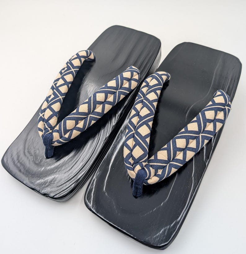Black Geta for Mens' (larger Size) Vintage KOUSHI Motif - Etsy Canada