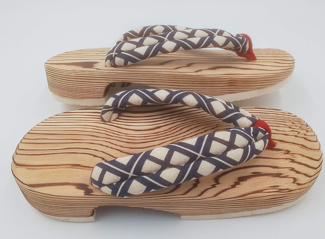 Traditional Japases Motif (KOUSHI) HANAO** on White Geta for Ladies' - Etsy