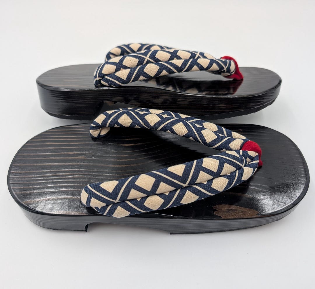 Traditional Japases Motif (KOUSHI) HANAO** on Black Geta for Ladies' - Etsy