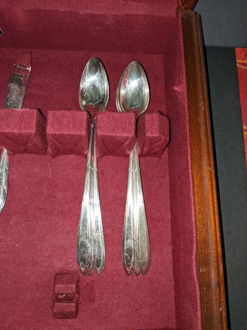 35 Pcs. Circa 1937 Nobility REVERIE Pattern Silverplated Flatware. Very ...