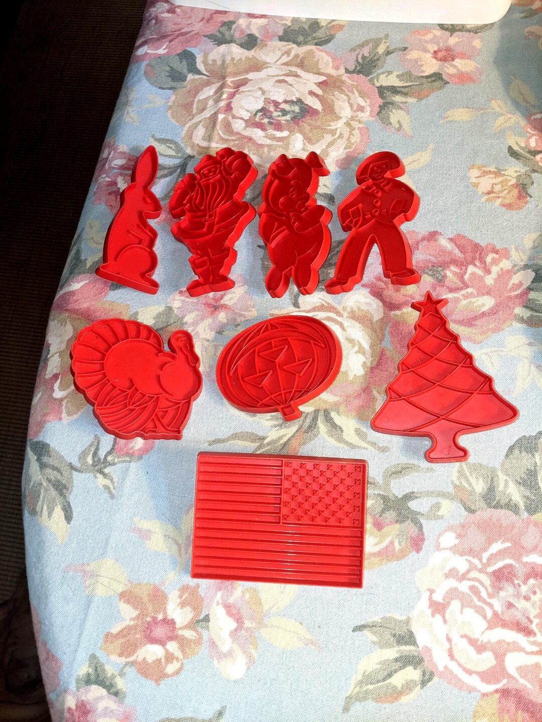 Eight Red Plastic Cookie Cutters. All Undamaged, Very Slight Wear. See ...