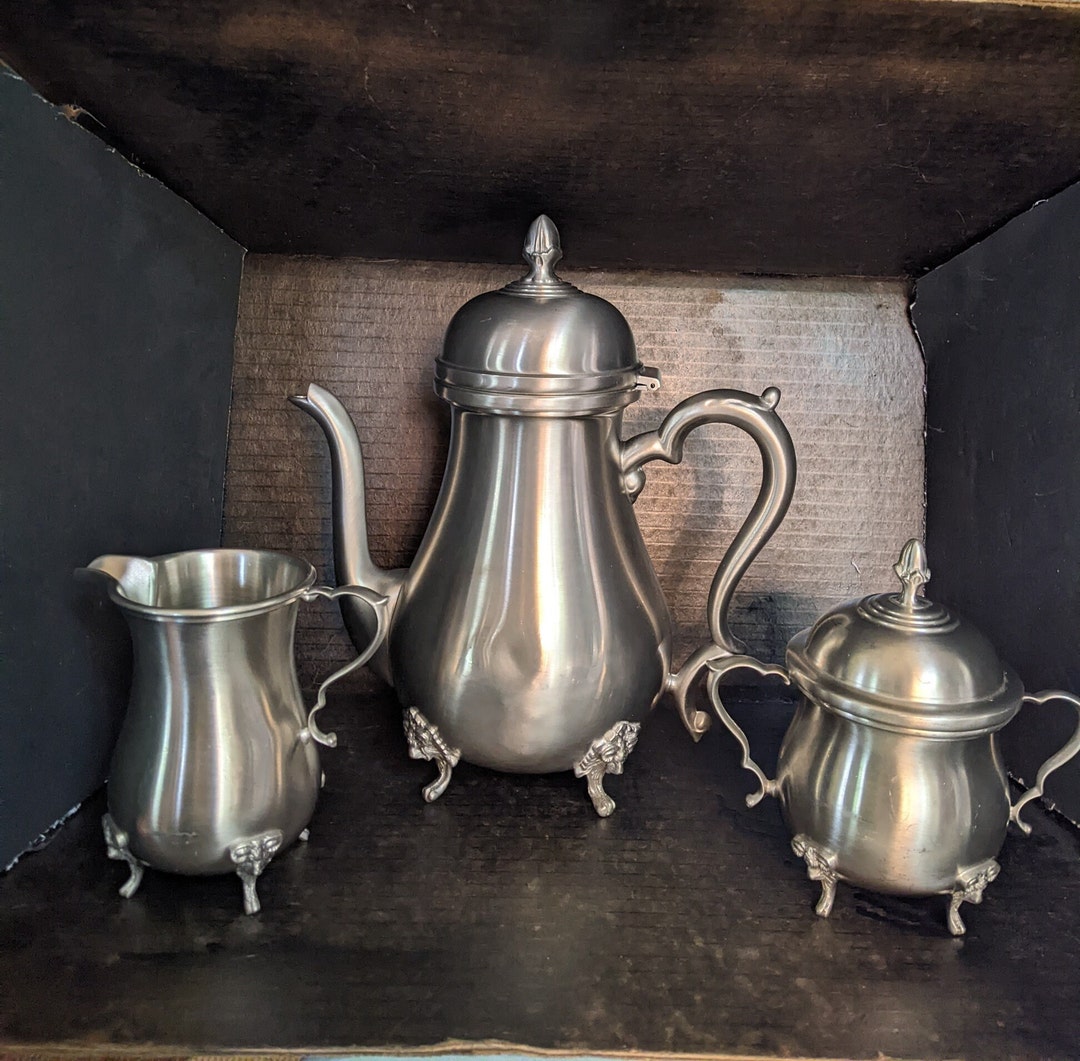 Colonial Pewter by Boardman Tall Foot Set 10-1/4' Coffee Pot, 5-3/4 ...