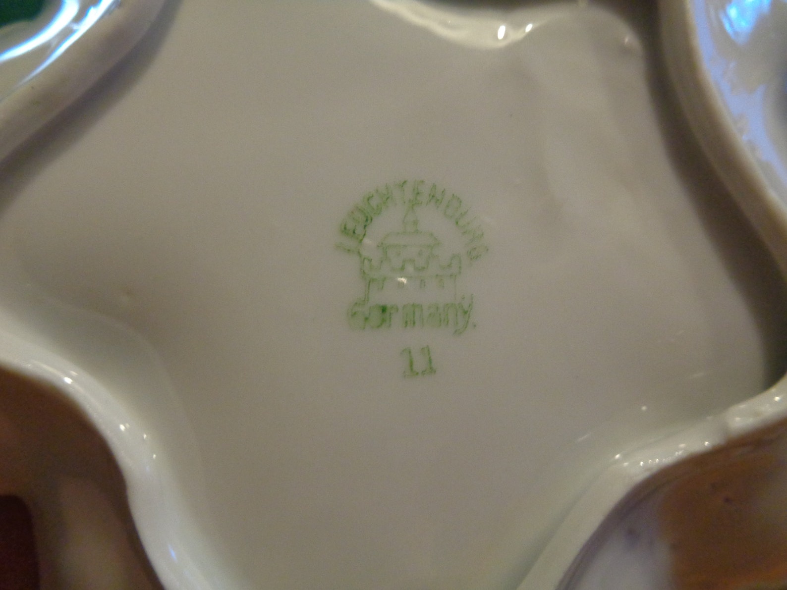 Vintage Leuchtenburg (green Mark) Germany Porcelain Leaf Dish, White ...