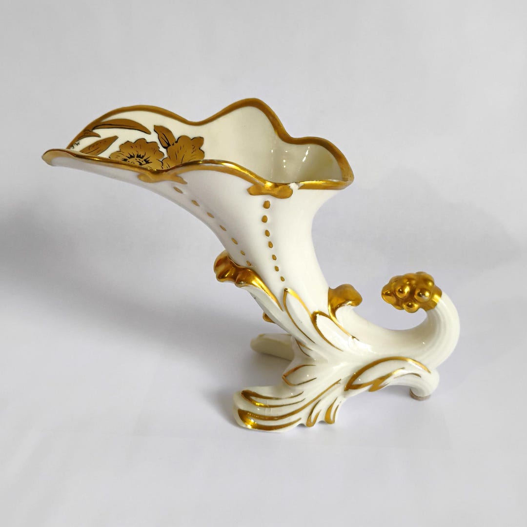 Vintage Stouffer Fine China Cornucopia Vase White and Gold Orchid ...