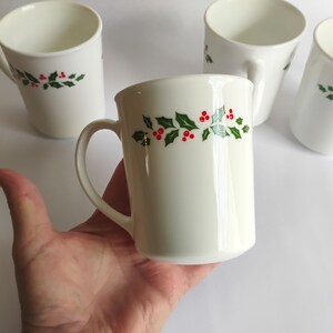 Corelle Corning Ware Winter Holly Days Coffee Cups Mugs Christmas Set ...