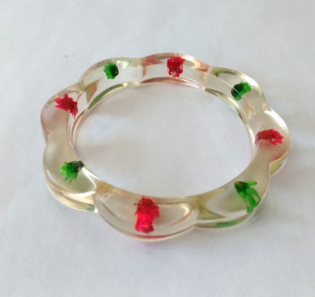 Vintage Clear Lucite Bangle, Dried Flower Floral Lucite Bangle, Red and ...