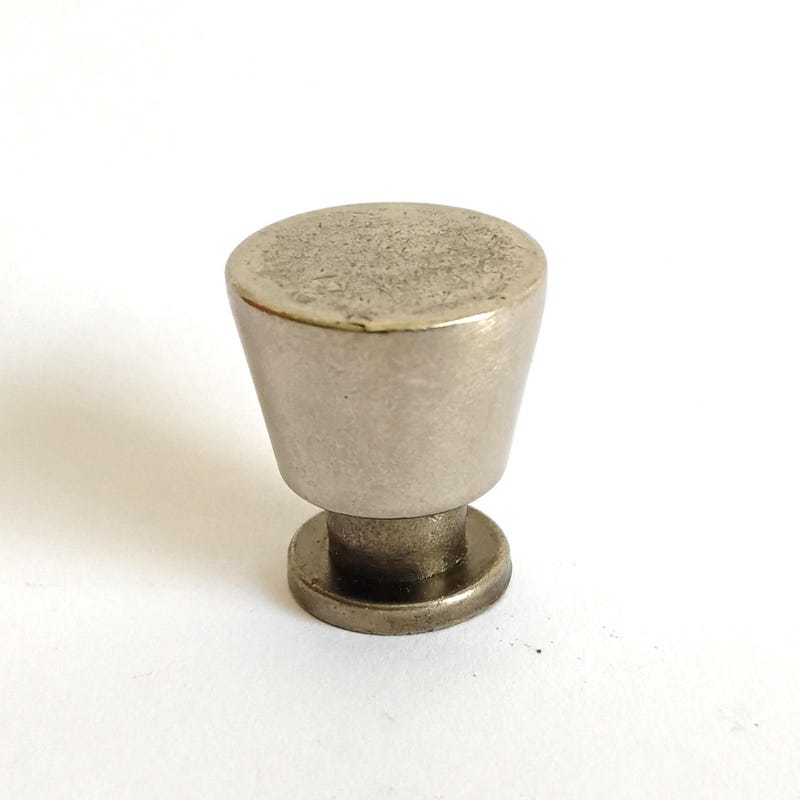 Small Knobs - Etsy