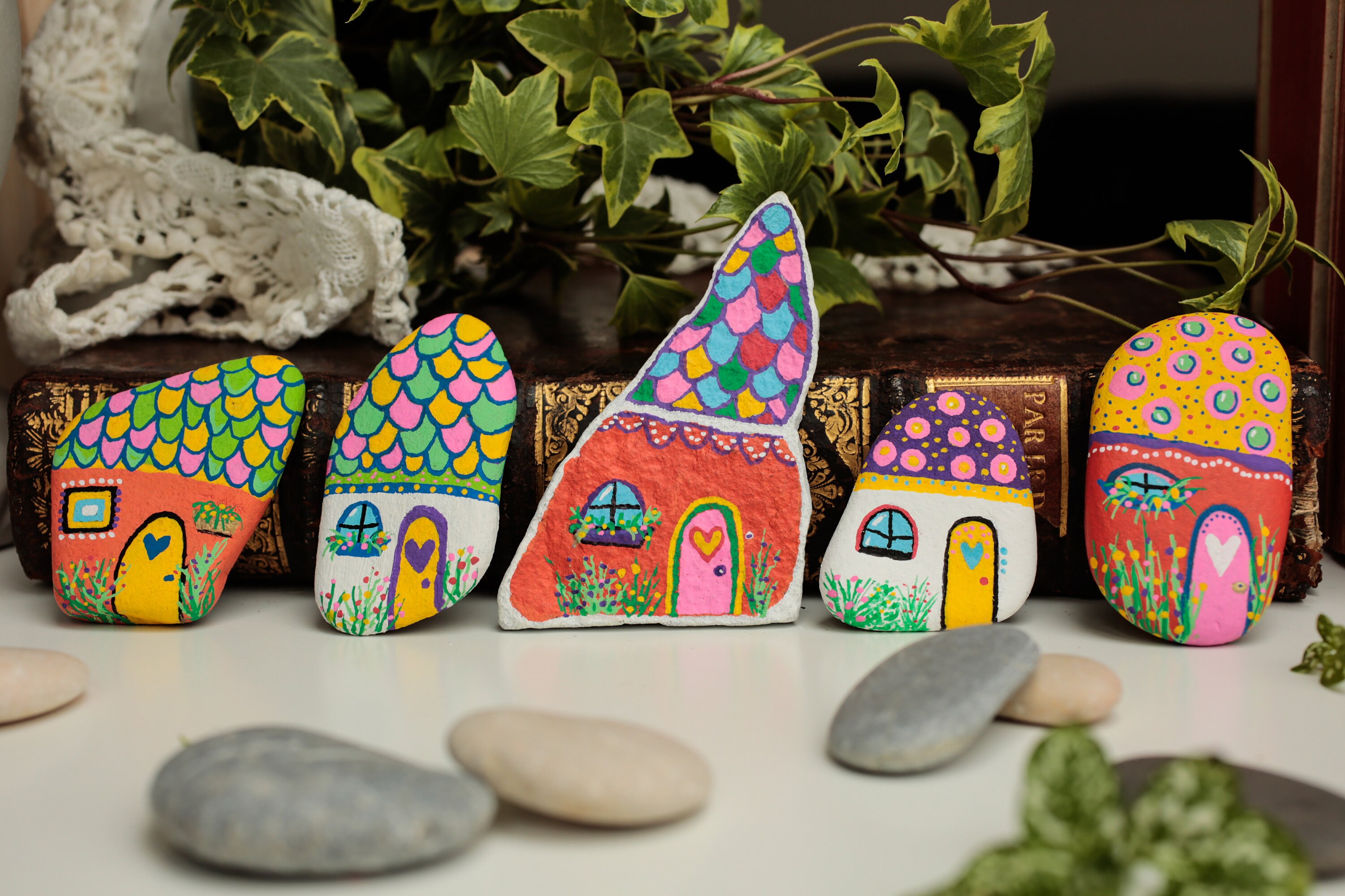 Hand Painted Stone, Pebble Art, House Decor, Home Decoration, Tiny ...