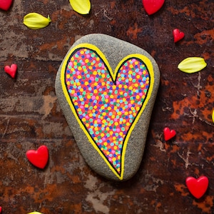 Hand Painted Stone, Painted Pebble, Decorated Stone With Heart ...