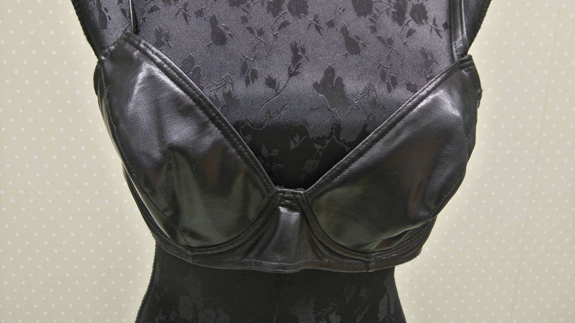 Ausverkauf Vintage schwarze PVC BH Patrice Catanzaro/Greations Paris ...