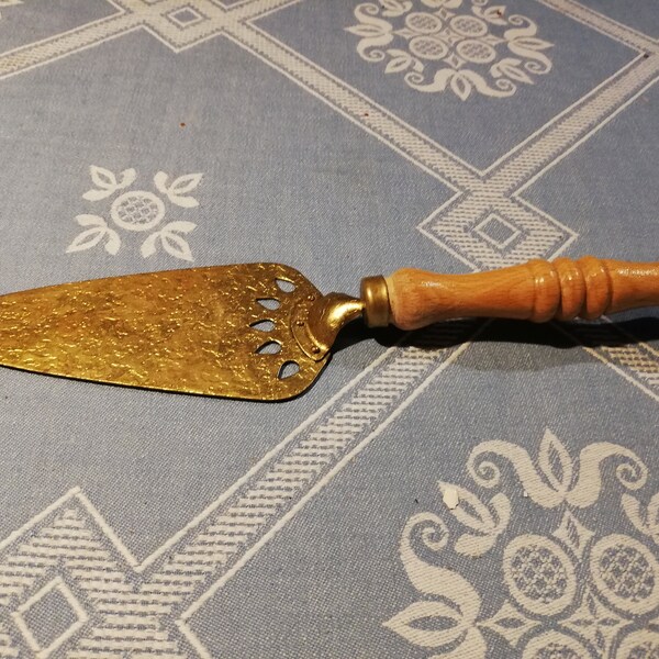 Rustic Cake Server - Etsy