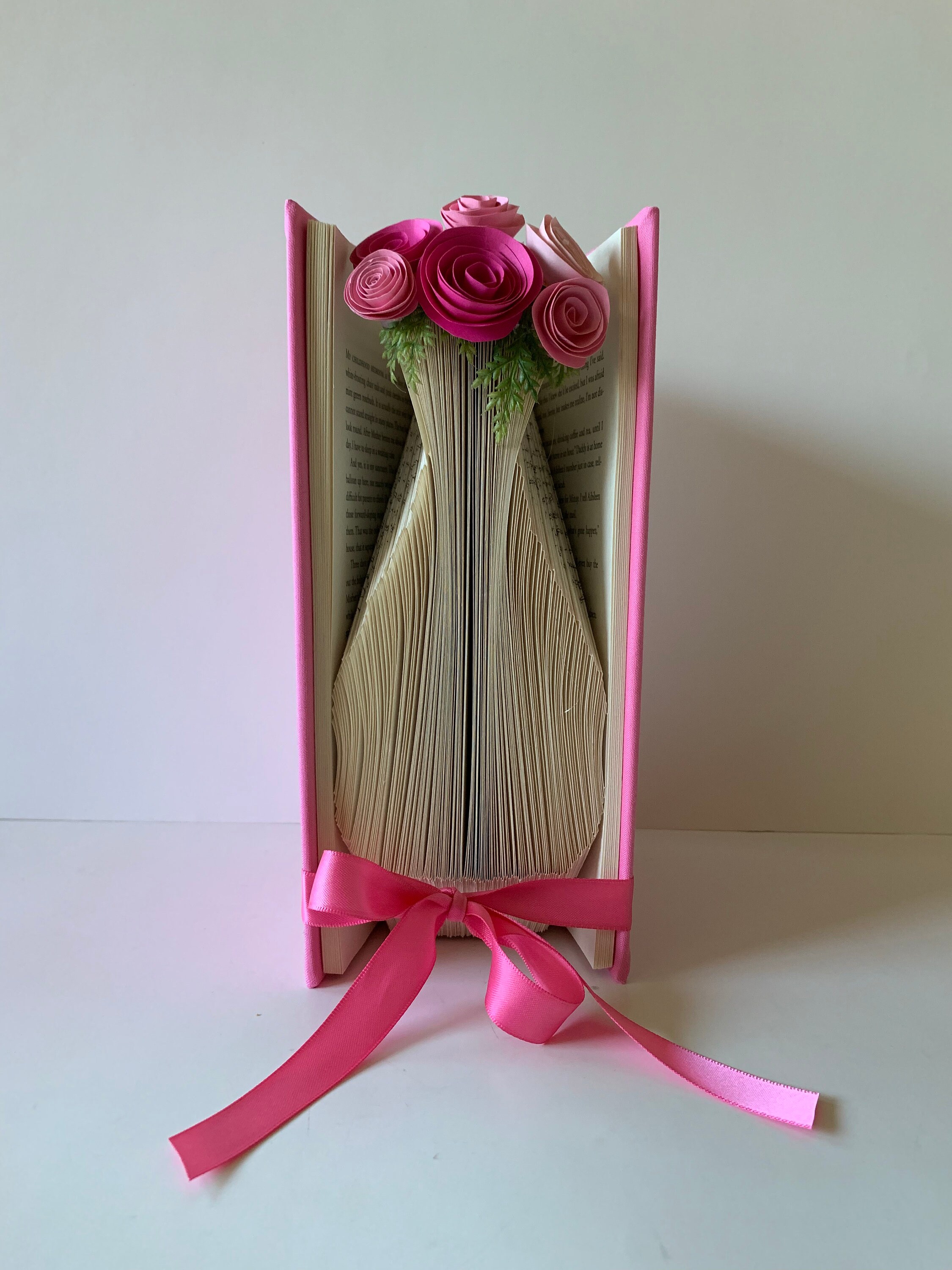 Vase Book Fold, With Paper Flowers, Book Sculpture, Rolled Flowers ...
