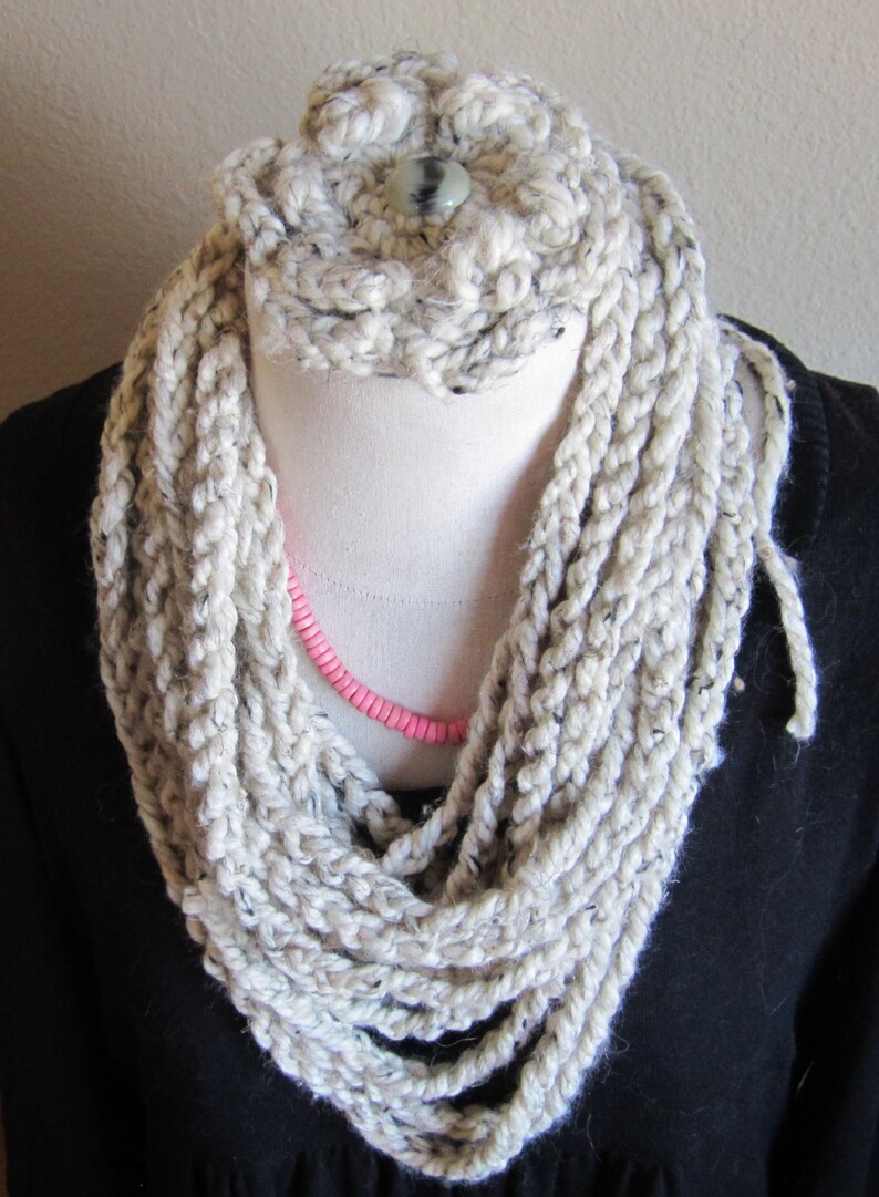 Crochet Cowl*cowl With Removable Flower,infinity Scarf,feminine Cowl ...