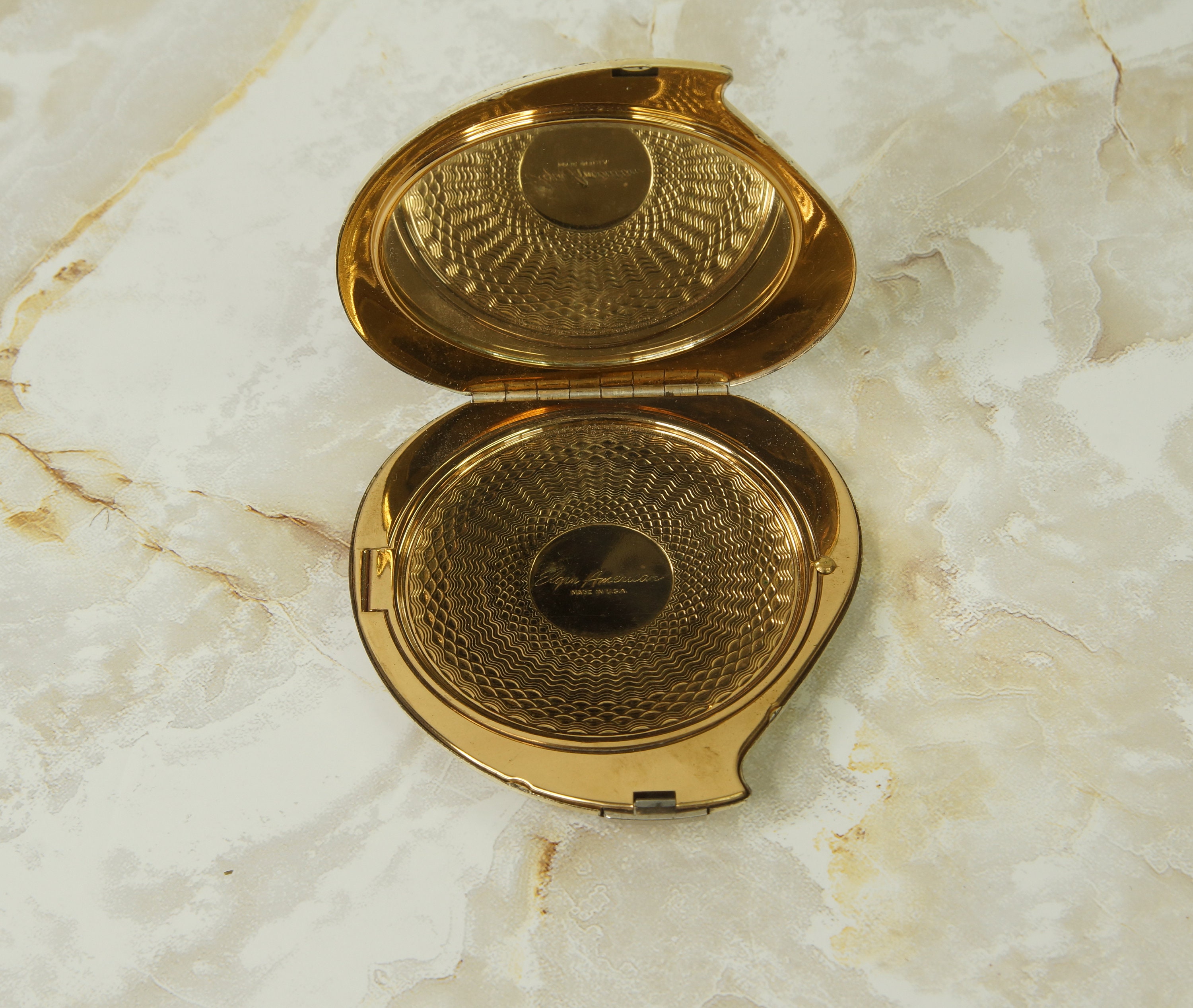 Vintage Elgin American Heart Compact: Gold Floral Design, USA Made - Etsy