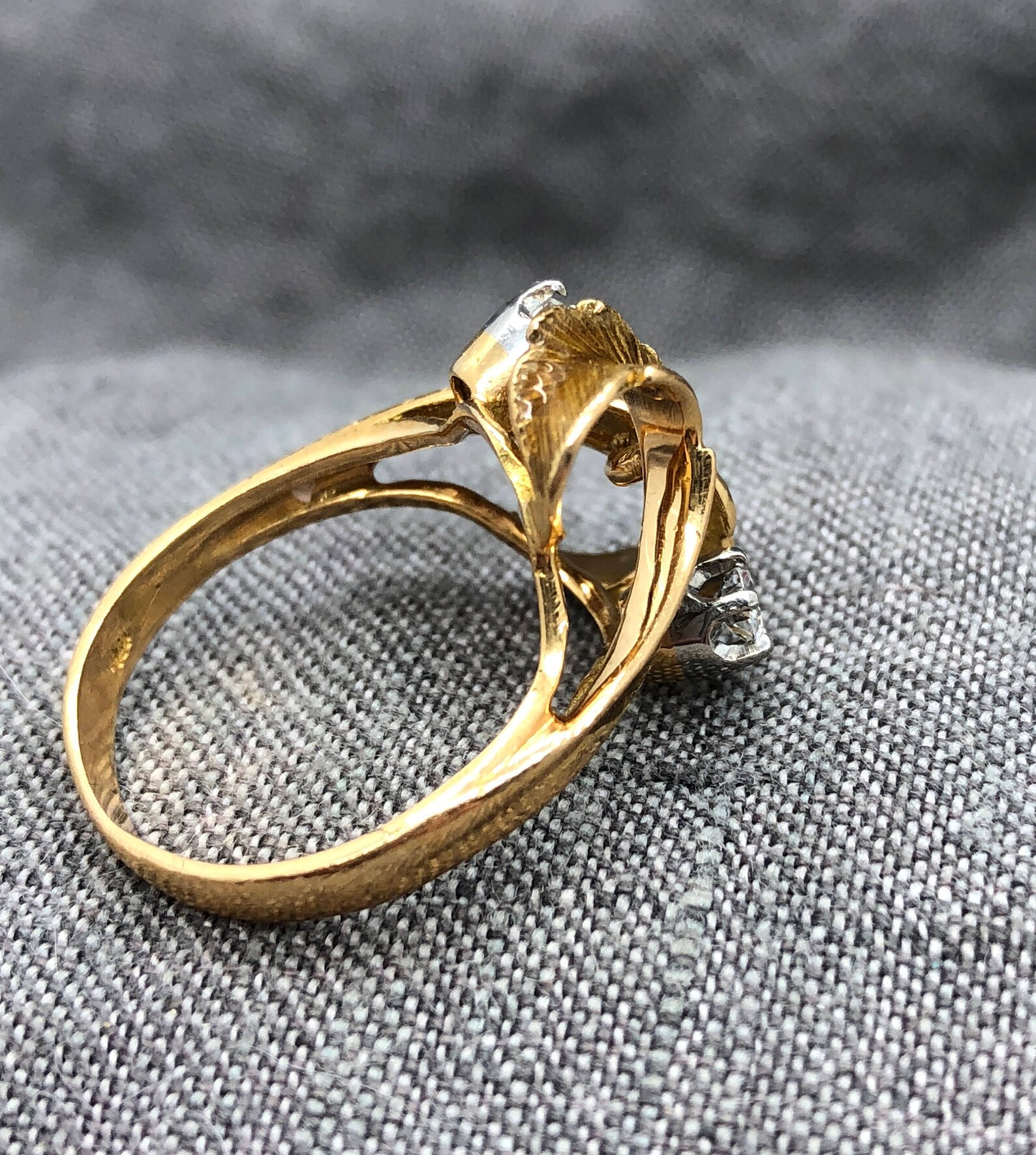 Vintage Dutch 14K Yellow Gold Enamel and Diamond Leaf Ring Size 6.5 14K ...