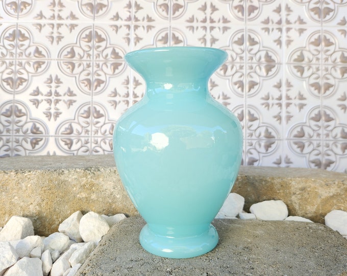 Vintage Fenton Blue Glass Vase - Etsy Vintage Fenton Blue Glass Vase - Etsy