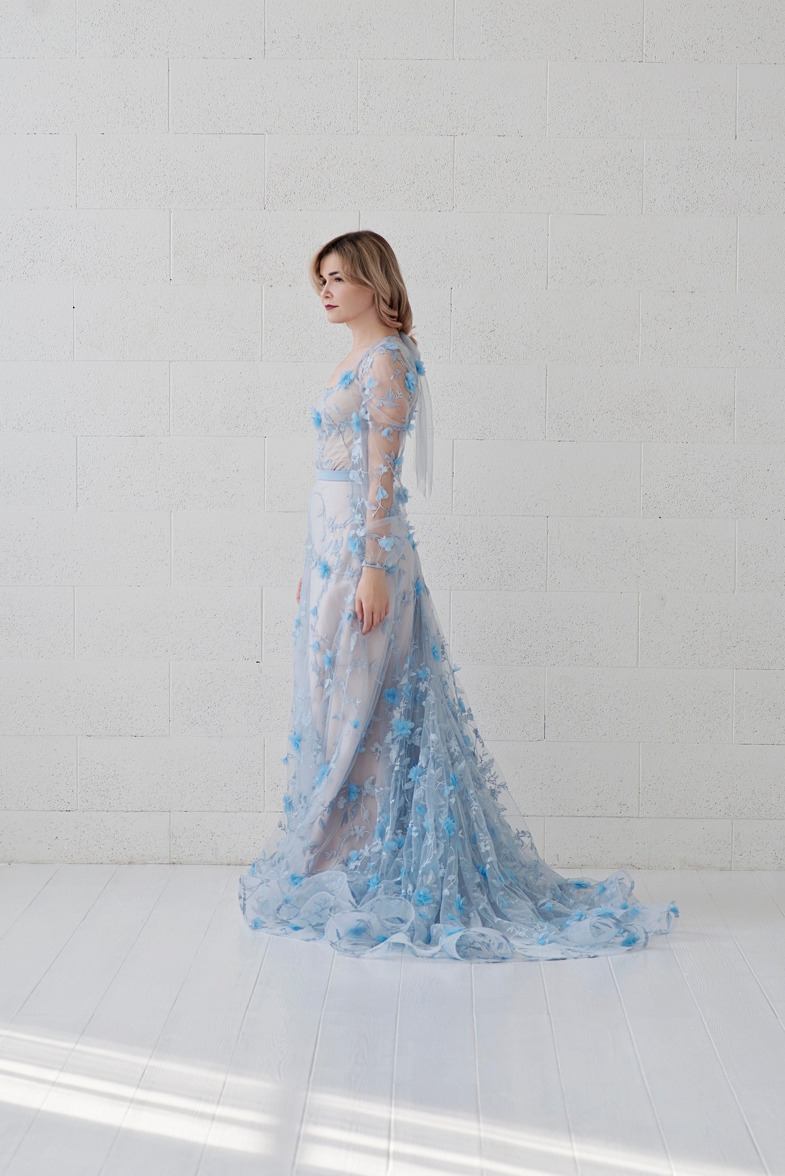 Azura Blue Wedding Dress / Unique Bridal Gown / 3D Floral - Etsy