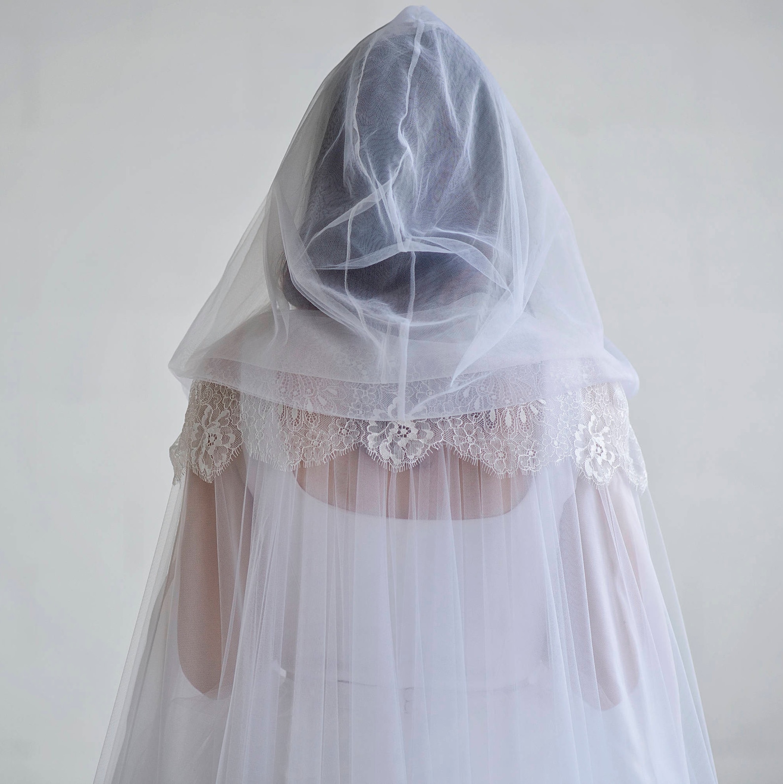 Ethereal Bridal Cloak / Wedding Cape / Bridal Cape / Tulle - Etsy