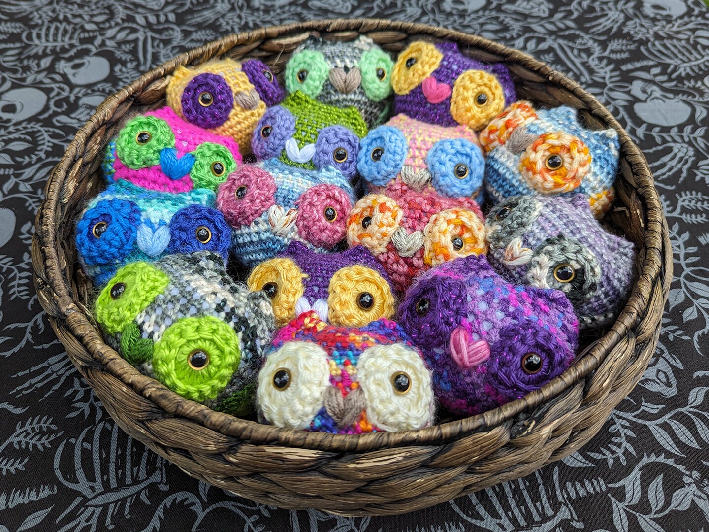 Nonbinary Pride Owl (nugget) - Amigurumi Crocheted Owl - Etsy Israel