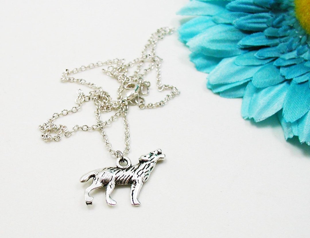 Silver Wolf Necklace, Wolf Necklace, Dainty Wolf Necklace, Wolves ...