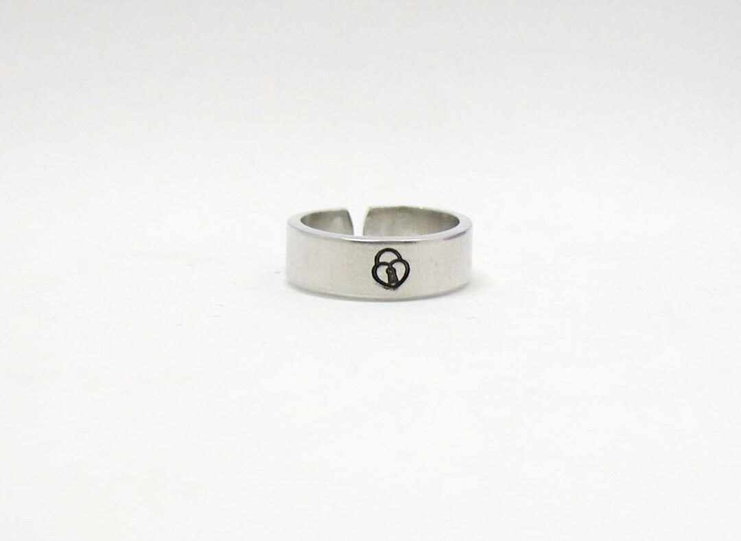 Lock Ring, Personalized Name Ring, Personalized Ring, Custom Ring, Hand ...