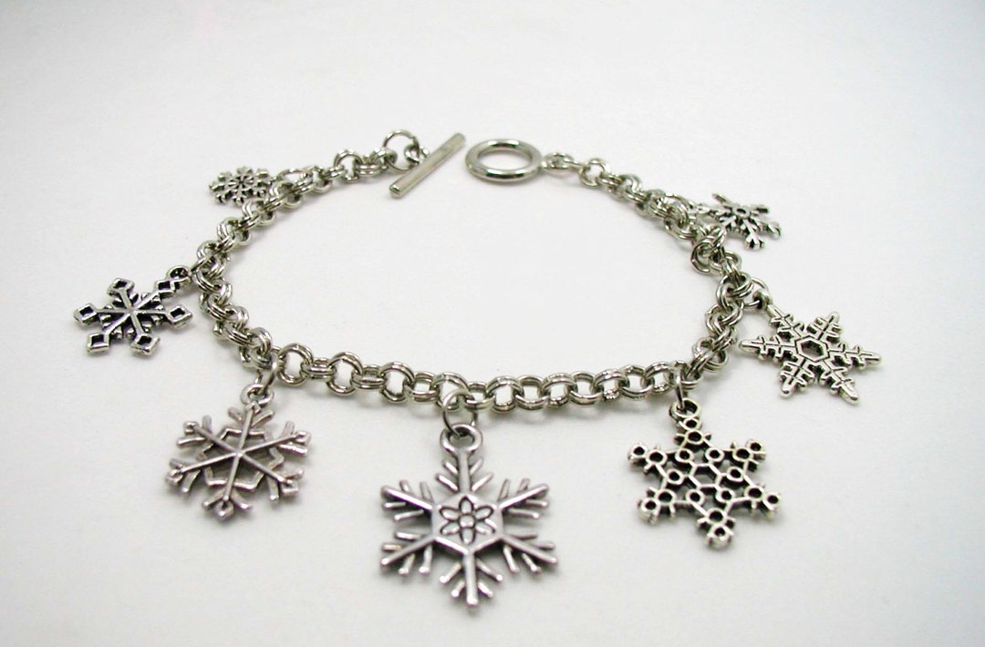 Snowflake Charm Bracelet, Winter Bracelet, Snowflake Bracelet, Delicate ...